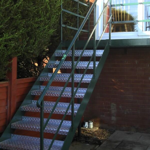 Metal Steps - Hand Crafted Steel